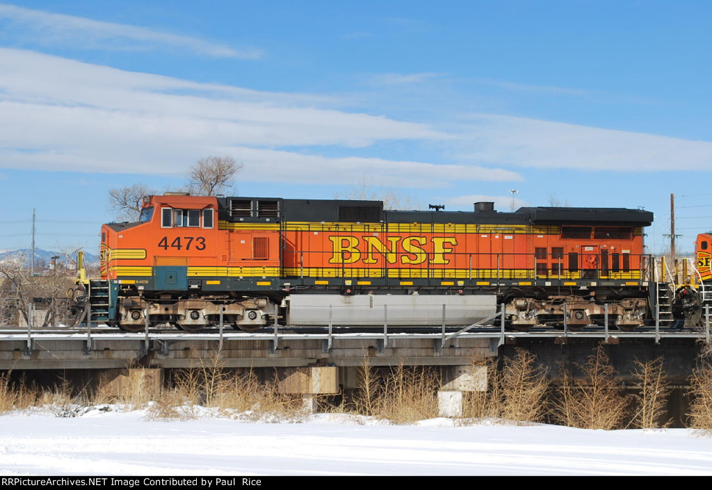 BNSF 4473